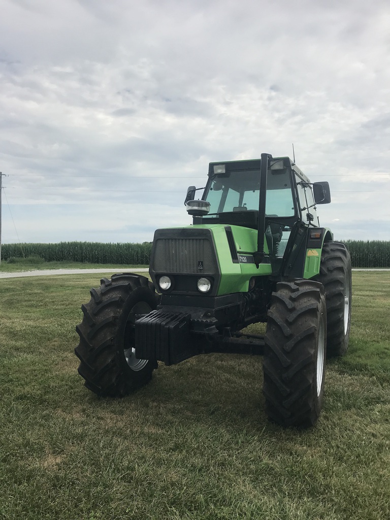 Tractor Zoom - Deutz-Allis 7120
