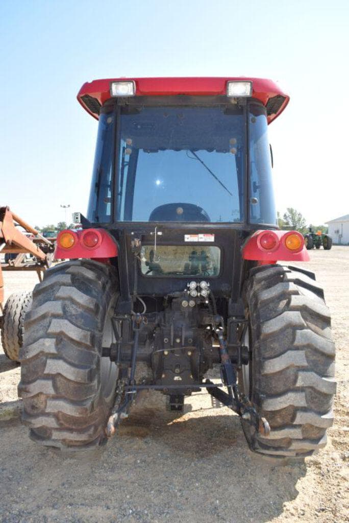 Tractor Zoom - Mahindra 5010