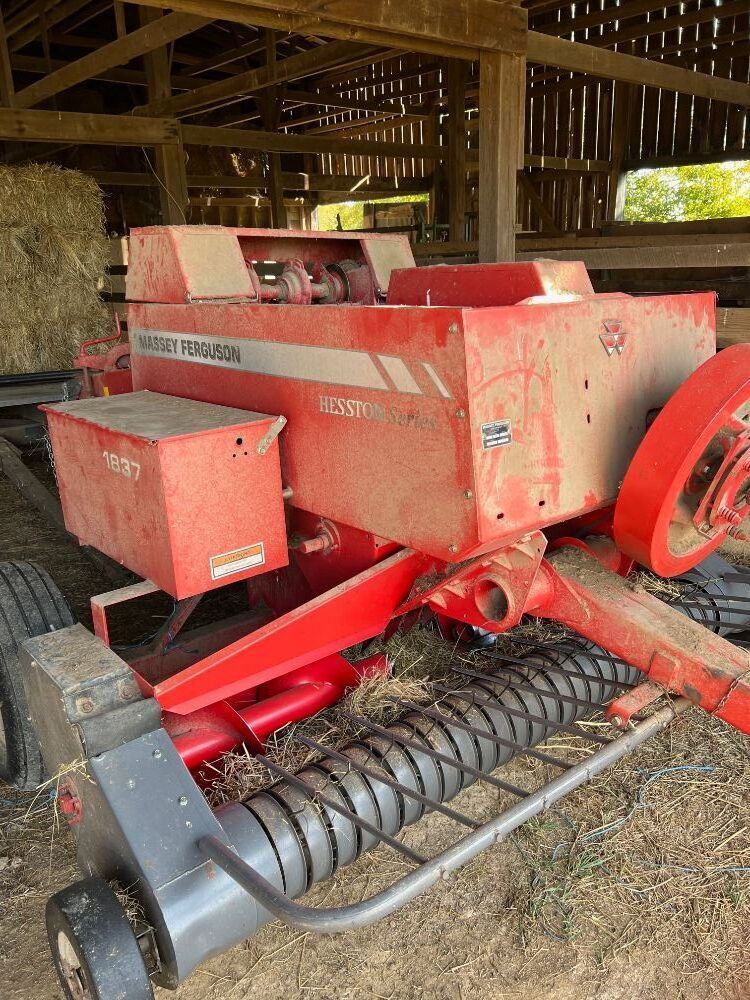 Tractor Zoom - Massey Ferguson 1837
