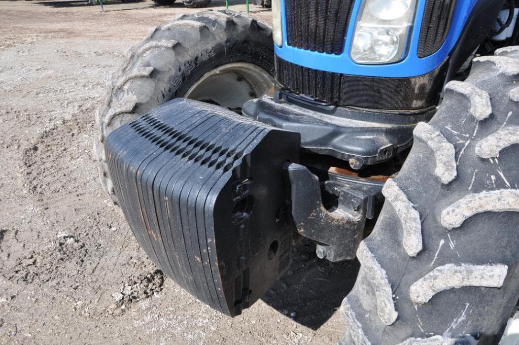 Tractor Zoom - 2009 New Holland T8010