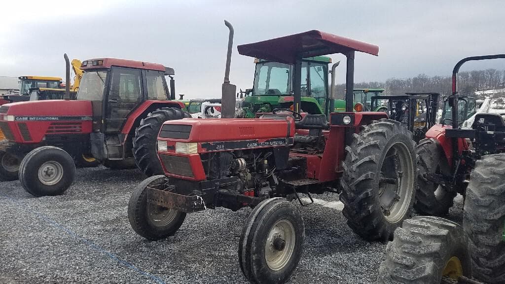 Tractor Zoom - Case IH 595