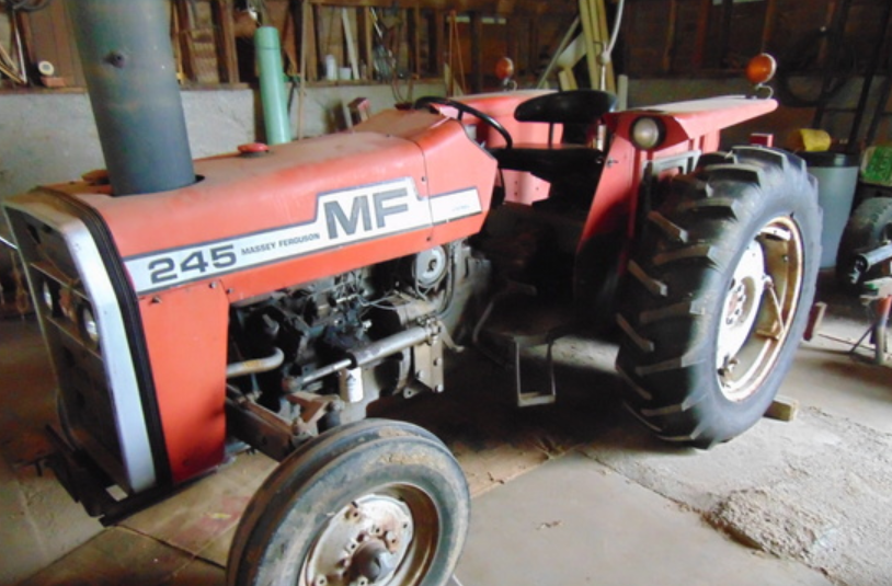 Tractor Zoom - Massey Ferguson 245