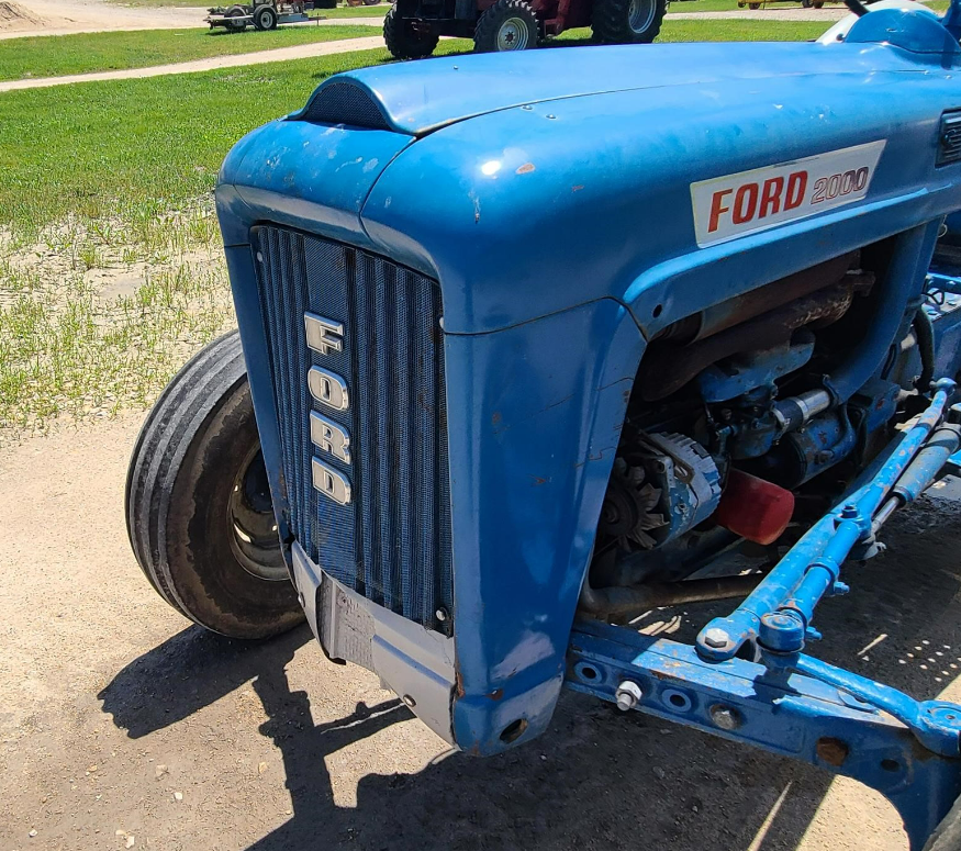 Tractor Zoom - Ford 2000