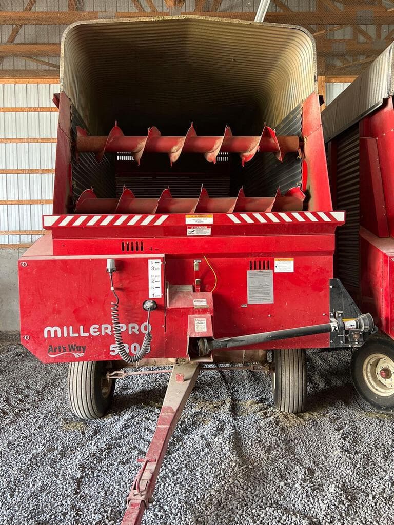 Tractor Zoom - Miller Pro 5300