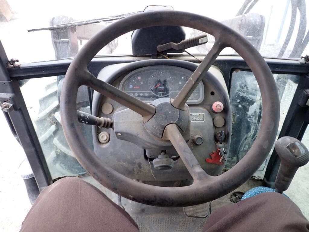 Tractor Zoom - AGCO GT75