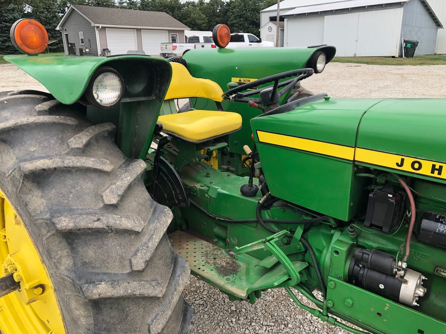 Tractor Zoom - John Deere 2630