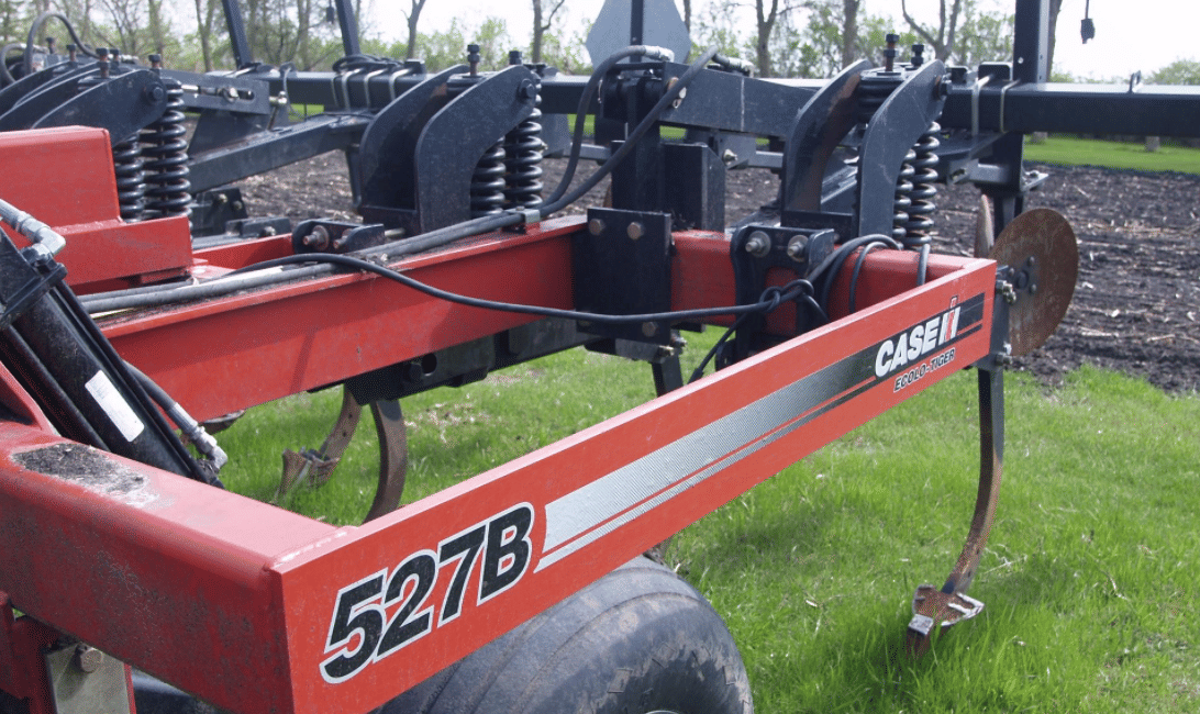 Tractor Zoom - 2014 Case IH Ecolo-Tiger 527B