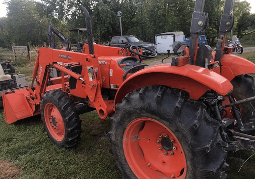 Tractor Zoom - Kubota M5040