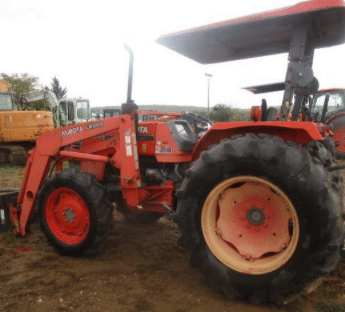 Tractor Zoom - Kubota M5400