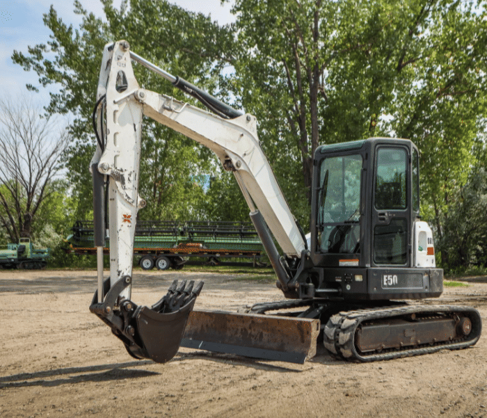 Tractor Zoom - 2012 Bobcat E50